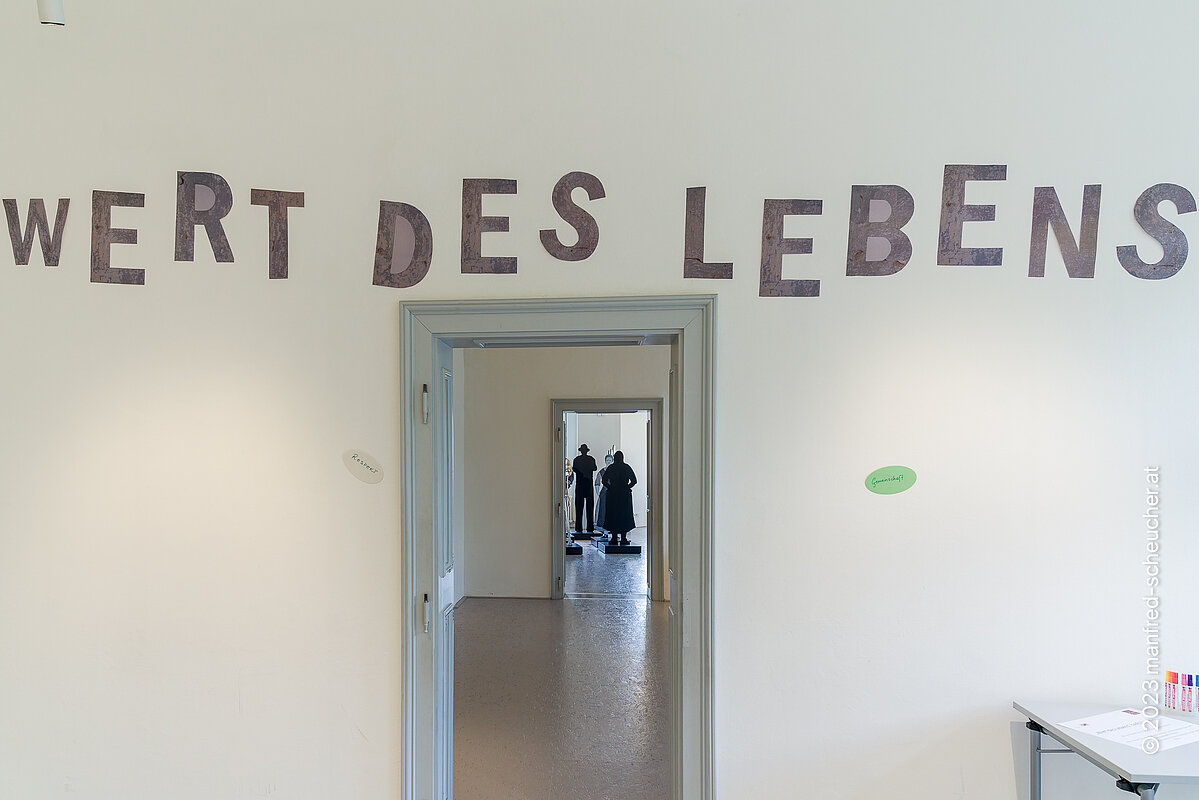 Zahlreicher Besuch bei Tag der offenen Tür im Lern- und Gedenkort ...